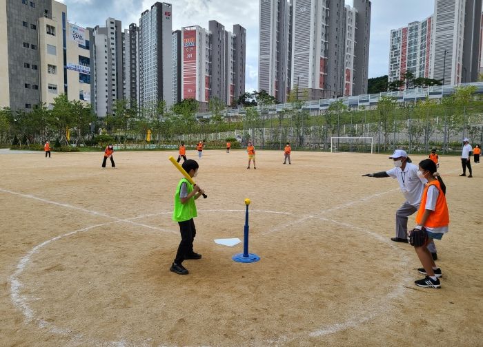 KBO ‘2023 KBO 유소년 티볼 페스티벌 초등 스포츠클럽 티볼 대회’ 개최